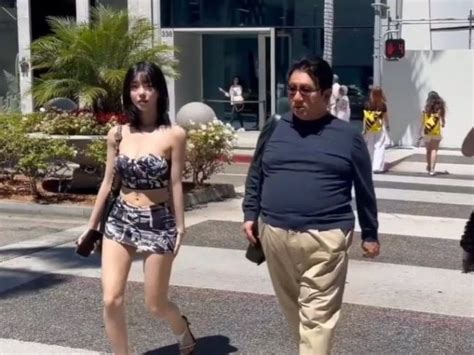 얼굴 감춰온 뻑가 신상 밝혀지나…과즙세연 반격 성공 한국경제