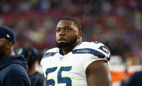 Der Mutige Tausch Von Michael Jerrell Zu Den Falcons Durch Die Seahawks Signalisiert Neues
