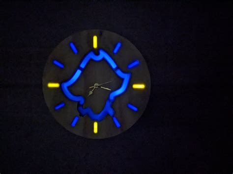 Backlit Analog Wall Clock 10 Steps With Pictures Instructables