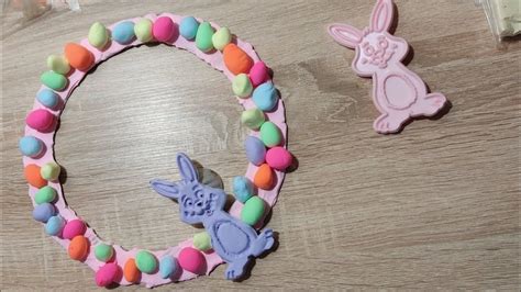 Великодній ВІНОЧОК З ПОВІТРЯНОГО ПЛАСТИЛІНУ своїми руками поробка вінок для дітей на