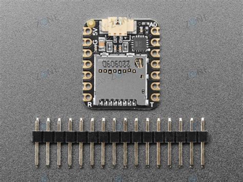 Play Zone CH Adafruit QT Py RP