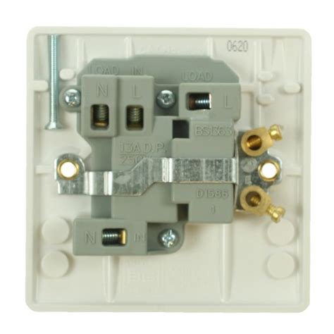 Bg Nexus 13 Amp Switched Fuse Connection Unit With Neon Uk Electrical
