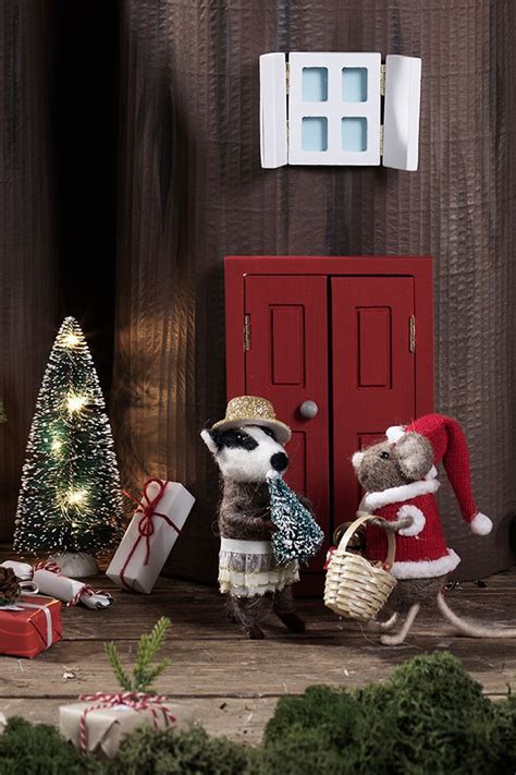 How To Make A Cute Christmas Miniature World Julidéer Julhantverk Miniatyrer