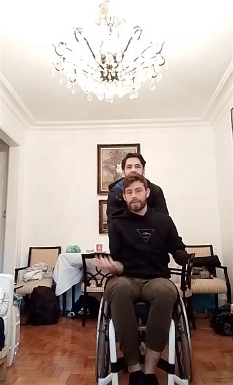 Biid Wannabe Devotee Cadeirante Amputado E Aleijado