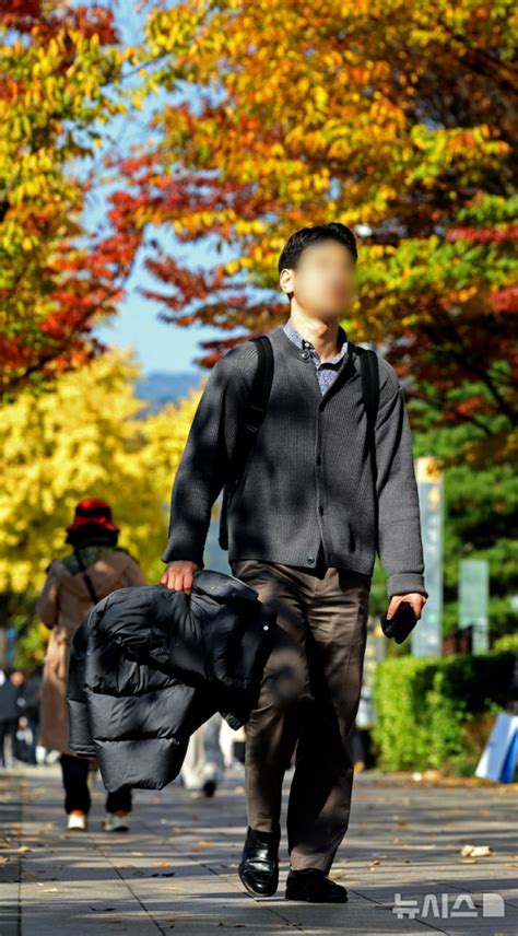 따뜻한 초겨울에 동대문 평화시장은 혼란여태 겨울 옷 못 꺼내 미디어데일