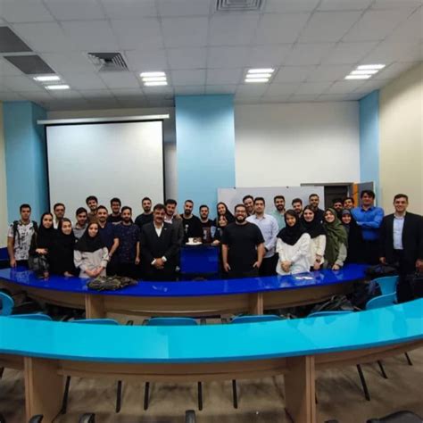 نشست مشترک مدیرعامل صنایع غذایی شیررضا با مدیران دانشکده مدیریت دانشگاه