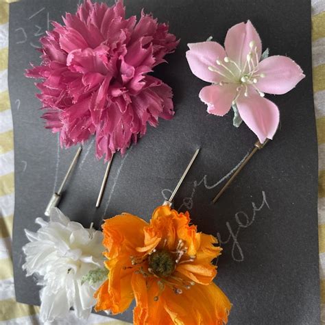 Poirot Lapel Pin Tussie Mussie Pin White Boutonniere Tiny Pin Etsy