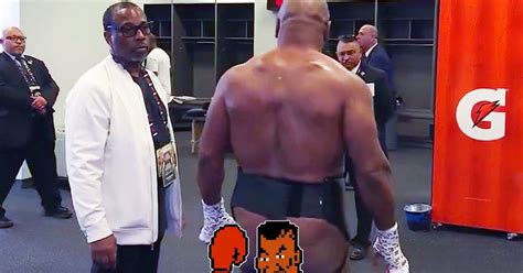 What was up with Mike Tyson’s buttcheeks? - MMAmania.com