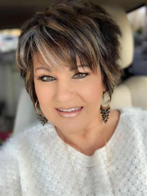 Pin By Beth Grady On Lisa Dingler Hair Cuts Short Dark Hair Haircuts For Medium Length Hair