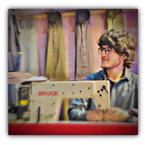 خیاطی ورخت فروشی نوید آبدره