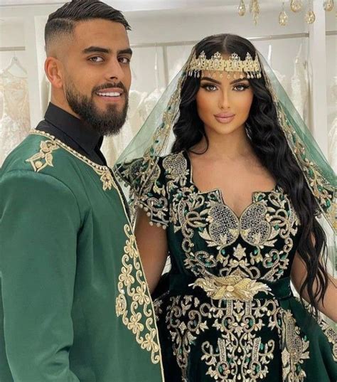 اللبس التقليدي 🇩🇿 الاعراس الجزائرية التقاليد الجزائرية Düğün Kına