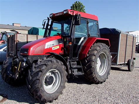CASE CS75 mit kleinem Viehtransporthänger;110607 - Fahrzeugbilder.de