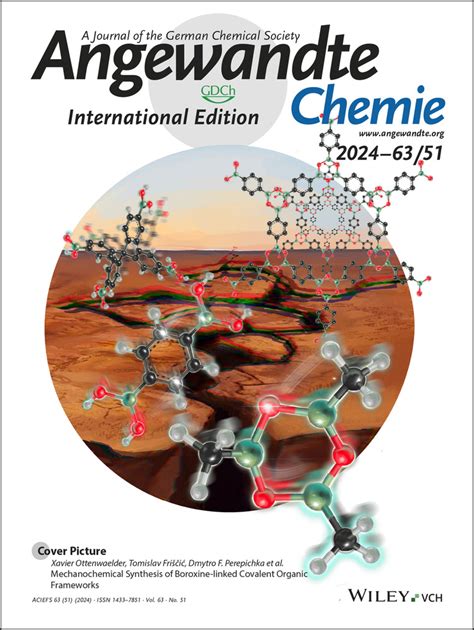 Evolution Of Interfacial Hydration Structure Induced By Ion Condensation And Correlation Effects