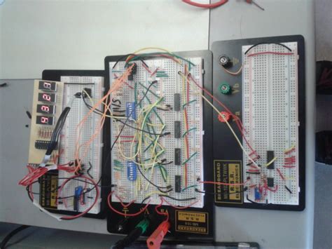 multiplexer design digital clock project