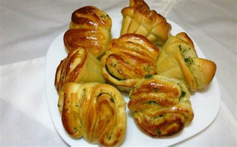 Булочки на сухих дрожжах в духовке рецепт с фото пошагово