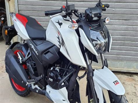 Tvs Apache Rtr 200 4v Special Edition Racing Details Explained Tvs ला रही ये नई मोटरसाइकिल इसके