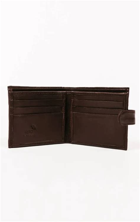 Brown Leather Trifold Rfid Wallet With Popper Closing Dobell