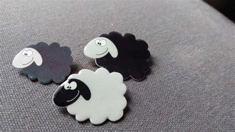 Брошка Овца 2бр Крокодил бг