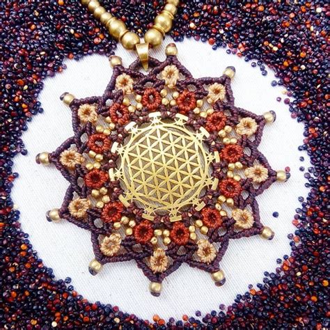 Pin di Clém Oo su macramé