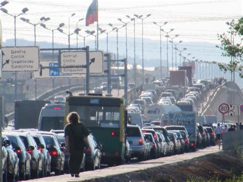 Трафик и тапи на Северната скоростна тангента и Южната дъга на Околовръстното в София