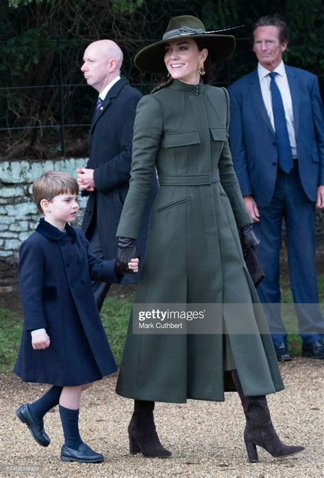 It Looks Like Mcqueen For Trooping The Colour Help For Heels On Grass Artofit