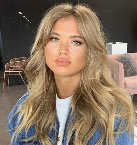 Hair Inspo Blonde Hair Color Long Hair Styles Blonde Hair Inspiration