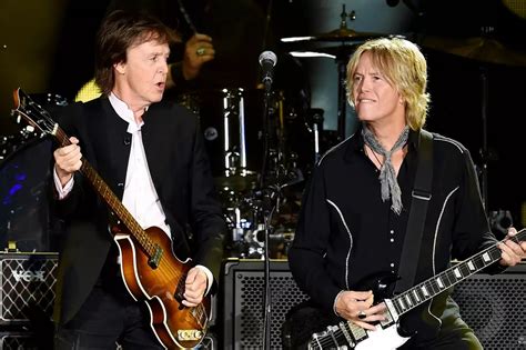 Paul Mccartney Guitarist Brian Ray Doesnt Mind All The Waiting