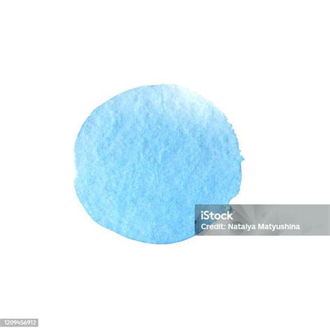 푸른 수채화 얼룩 흰색 배경에 격리 된 손 추상적 인 그림 겨울 물 하늘의 개념 건강관리와 의술에 대한 스톡 벡터 아트 및 기타 이미지 건강관리와 의술 구름 꽃 나무