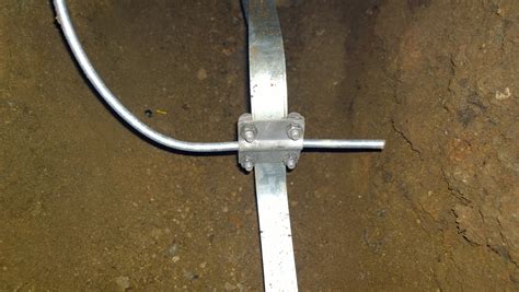 Connecting Earthing Device Elements In The Earth