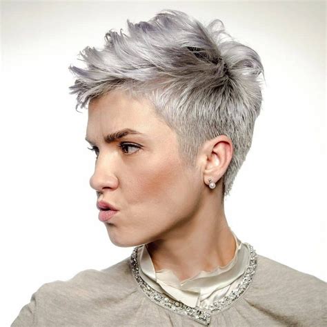 20 Pixie Haircut That Will Make You Look Different Short Silver Hair