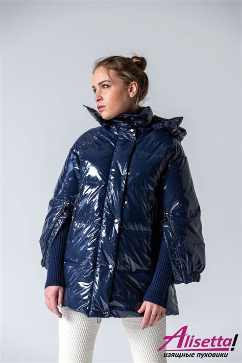 Купить Пуховик MISS NAUMI 19W 112 L Navy - Синий по цене 16 900 руб ...