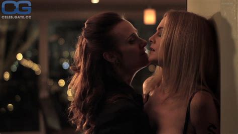 Heather Graham Nude Pictures Onlyfans Leaks Playboy Photos Sex Scene Uncensored