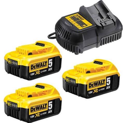 Купить Зарядное устройство DeWALT DCB115P3 4 A с аккумуляторами 5 Ач ...