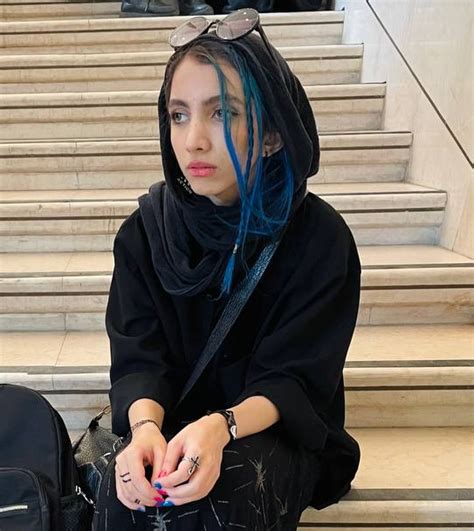 آناهیتا وکیل الرعایا بانی‌کستر