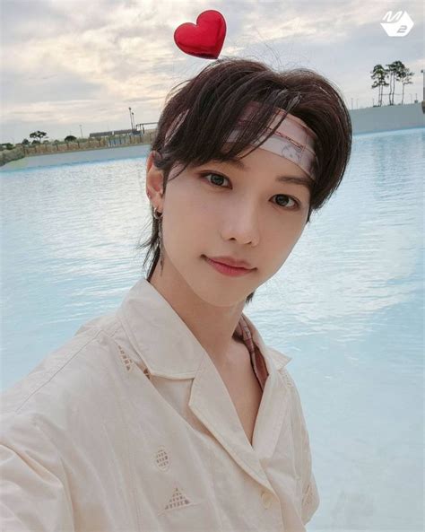 Staaa🫧 펠릭스 스트레이 키즈 펠릭스 금발