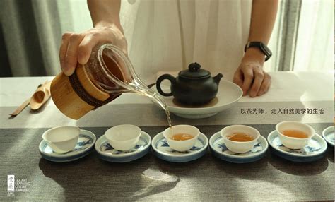 Nanyang Calligraphy Centre 南洋书法中心 012101sga04 草书 陆游诗书愤 5尺条幅 未裱 早岁那知世事