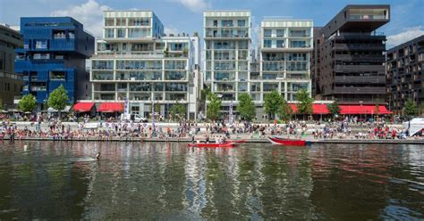 Why You Should Set Up In La Confluence Lyon Confluence