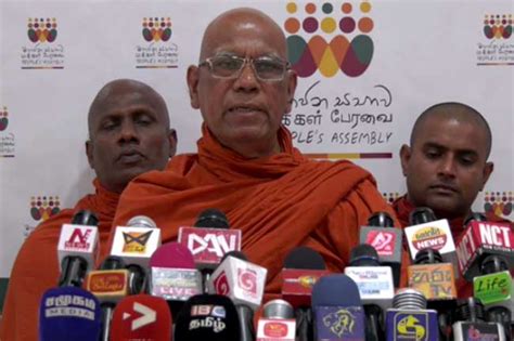 ආගමික වතාවත් නවත්වන්න ද කියන්නේ ඕමල්පේ සෝභිත හිමි