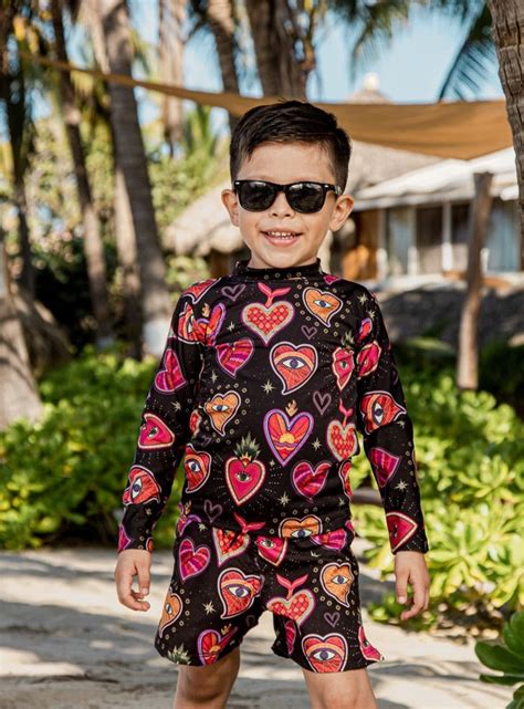 Rashguard Niño Milagritos Mexicanos El Short Se Vende Por Separado