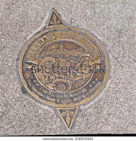 2개의 청동 팔주령 이미지 스톡 사진 3d 오브젝트 벡터 Shutterstock