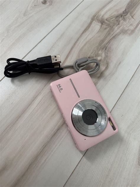 デジカメ Usbケーブル付き メルカリ