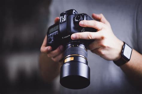 how to find the shutter count of your camera canon nikon etc