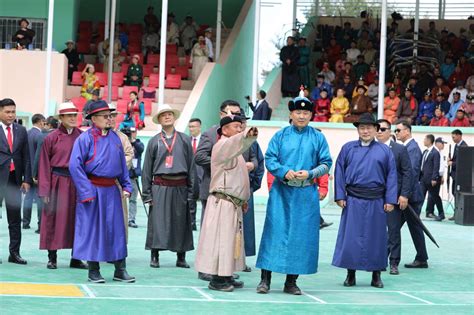 ФОТО Наадмын нээлтэд оролцсон ҮАБЗ ийн гишүүд шагай сурын асраар зочиллоо