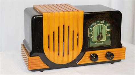 1940 Addison Quote Model 2d Tabletop Catalin Radio 10x6x6 At Anaheim 2015 As K26 Mecum Auctions