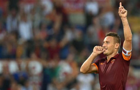 Simply Totti Roma Celebrate Birthday Of Club Legend Video