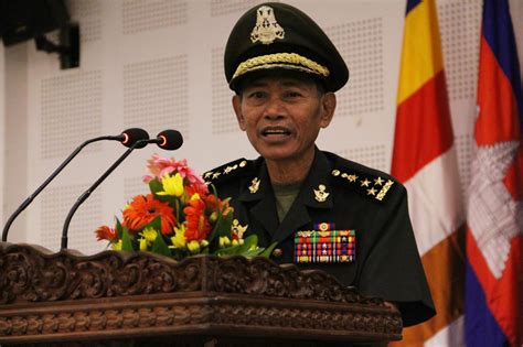 មន្រ្តីជាន់ខ្ពស់នៃអាជ្ញាធរជាតិអាវុធគីមី ជំរុញឱ្យមន្រ្តីអនុវត្តន៍ច្បាប់