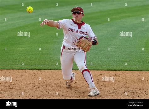 Athens Ga May 09 Oklahoma Infielder Gabbie Garcia 42 Throws Out A