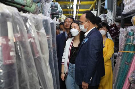 ឧកញ៉ា ហេង បូរិន មោទនភាពក្នុងនាមសមាជិកសភាពាណិជ្ជកម្មកម្ពុជាចូលរួមវេទិកាធុរកិច្ចកម្ពុជា