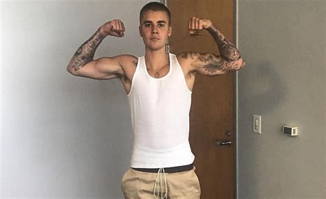 Justin Bieber Muscles The Hollywood Gossip
