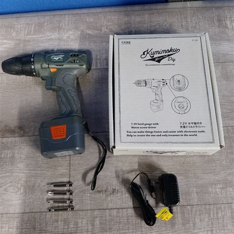 Cainz カインズ 72v水平器付き充電ドリルドライバー Kumimoku Kt 08 充電器 ビット4本 箱付き本体｜売買された